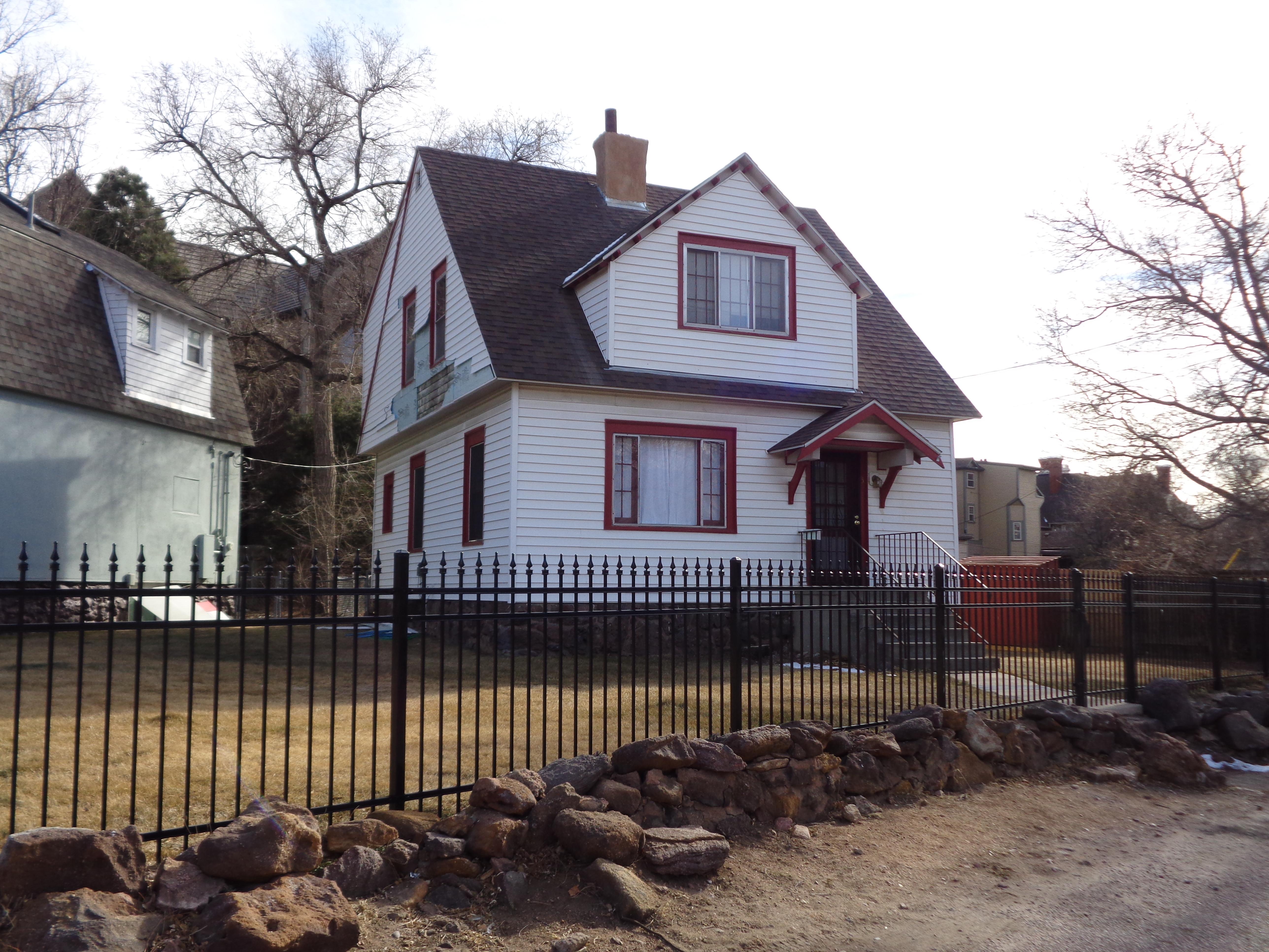 3 Beverly Place – Historic Uptown Neighborhood
